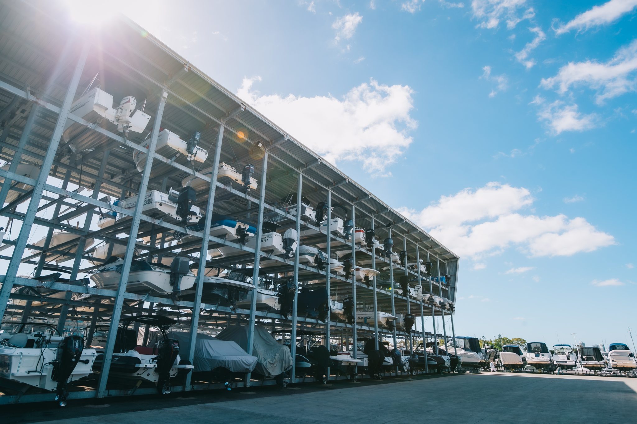 We Tried Dry Stack Boat Storage for 6 Months – Here’s What Surprised Us ...